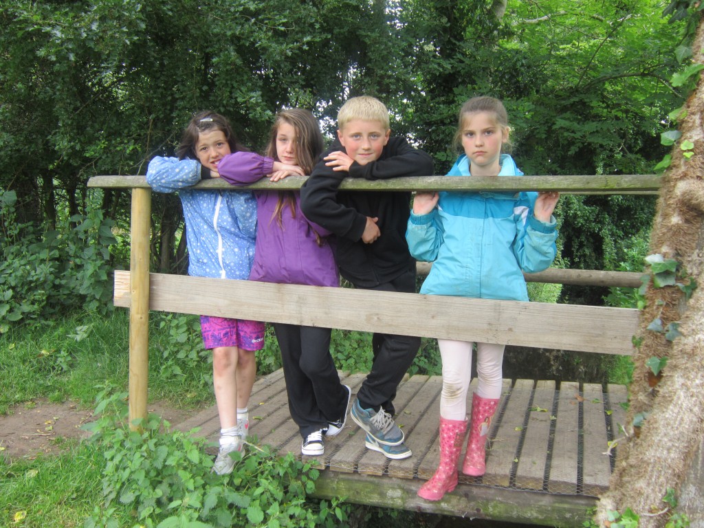 Marshalling the boat race - Whitwell Hall